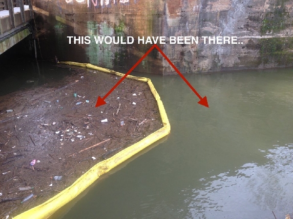 Floating Trash Boom-Debris Containment in Rivers and Lakes