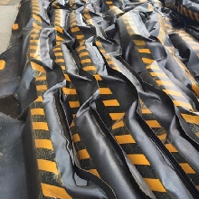 Solid Float Rubber Boom-Manufacturing For Effective Spill Control ...